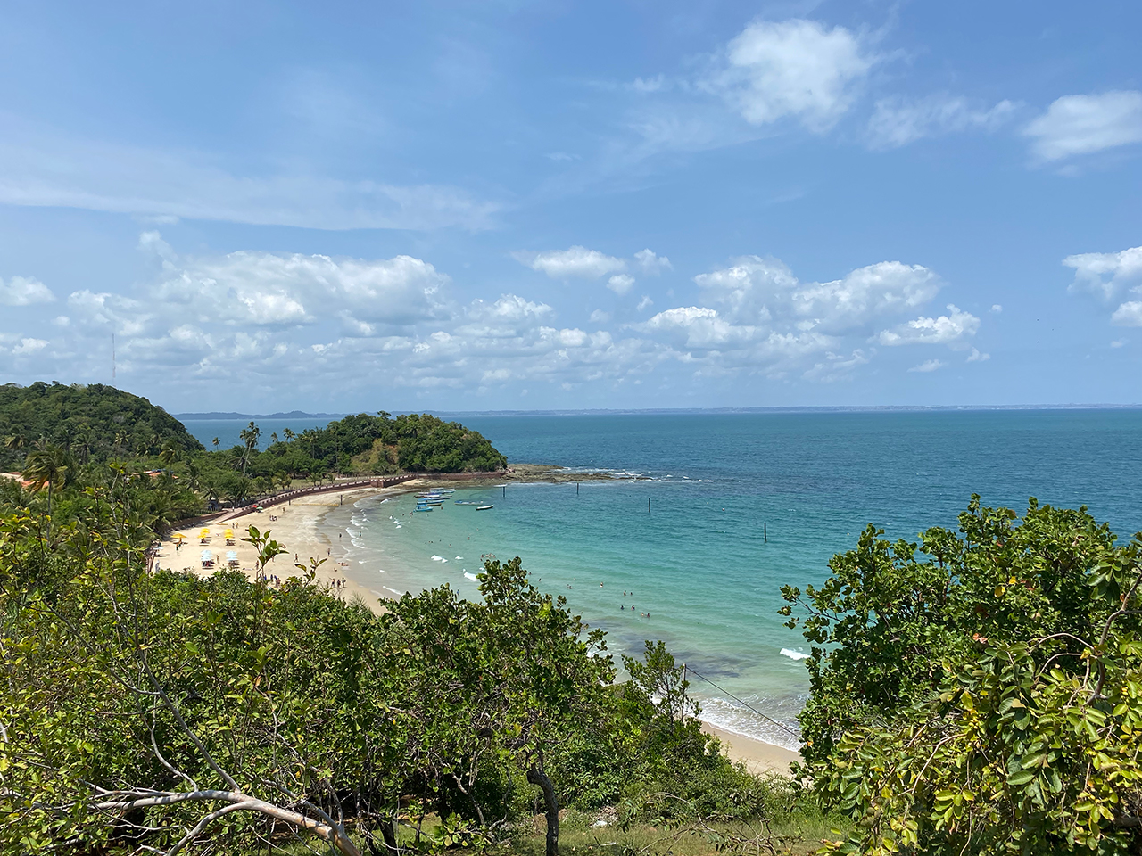 Ilha dos Frades: descubra onde fica e como chegar neste paraíso